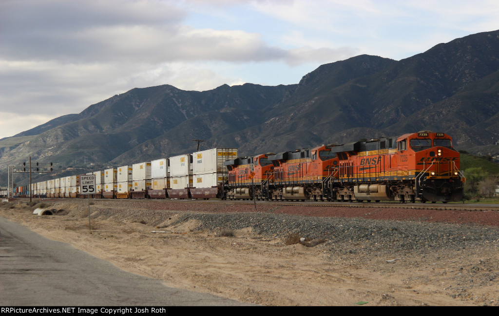 BNSF 7235, BNSF 7326 & BNSF 7314
